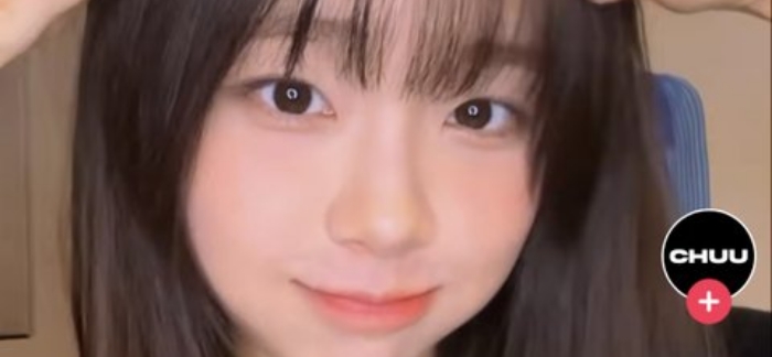 Chuu'nun Yüzü Biraz Değişmiş Gibi