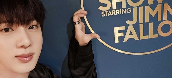 BTS Jin, Jimmy Fallon'un Şovuna Katıldı ve 'Running Wild' Şarkısını ...