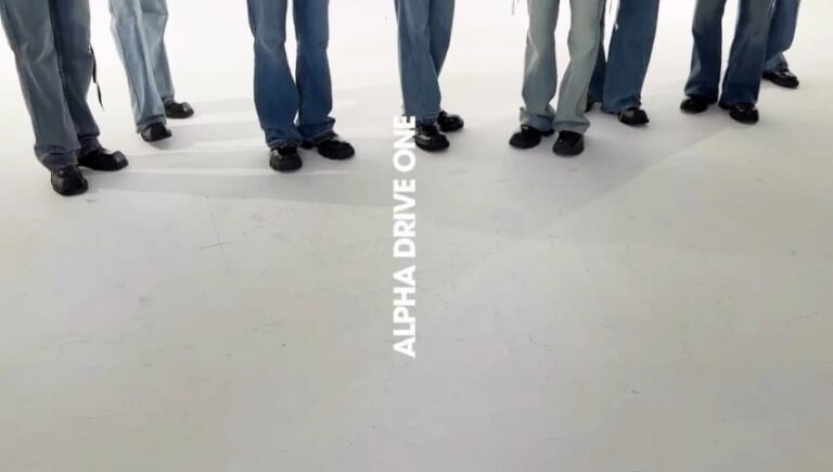 Alpha Drive One'ın resmi duruş formasyonu açıklandı
